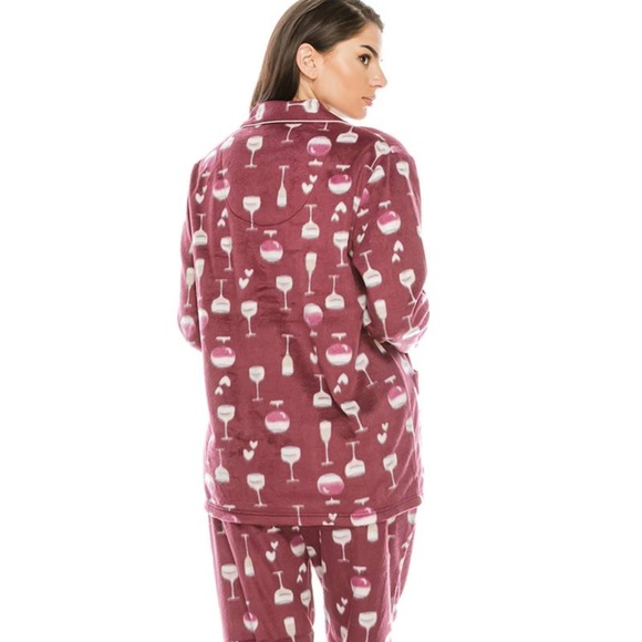 Intimates & Sleepwear | 2 Piece Wine Pattern Fleece Pajama Set | Poshmark